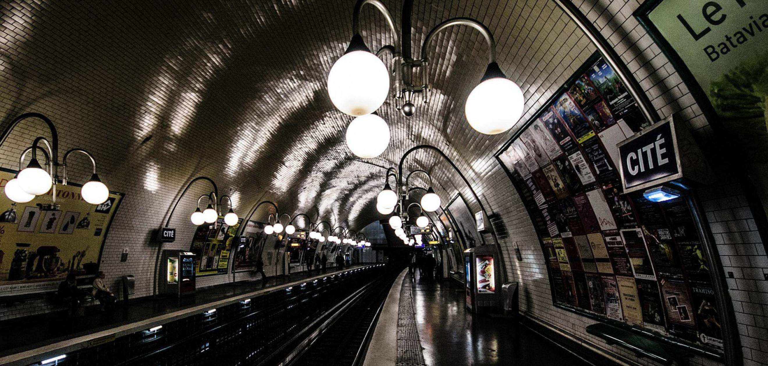 Discover the fascinating history of the Paris Metro